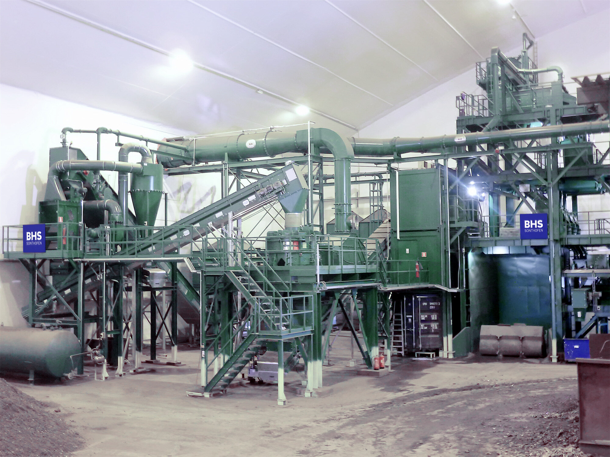 Rotor impact mill – crushing of composite materials