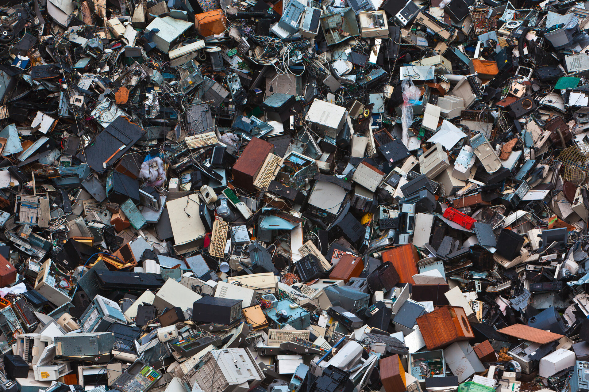 Recycling electrical waste and electronic equipment (WEEE)
