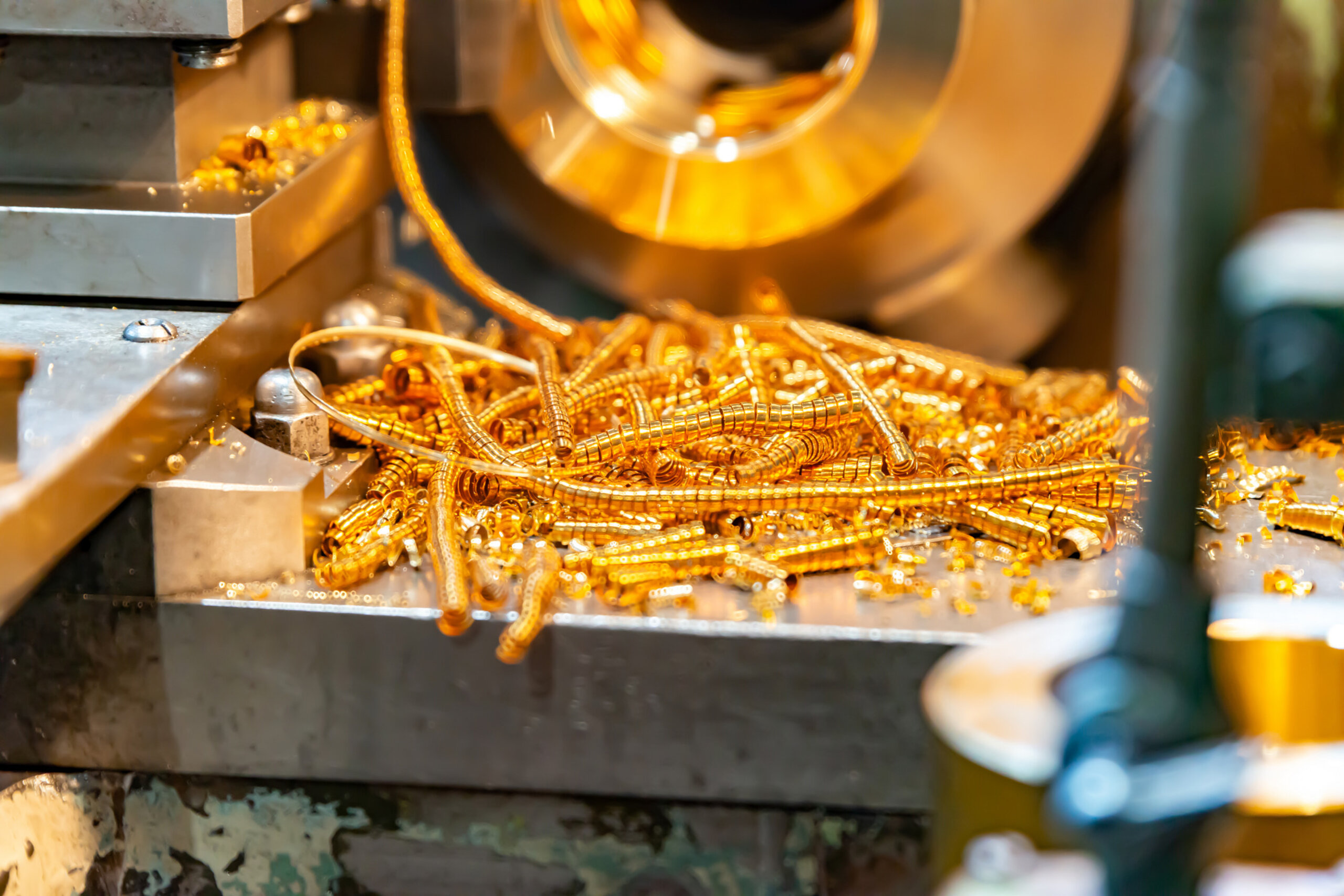 Metal recovery from metal sludges and metal dusts